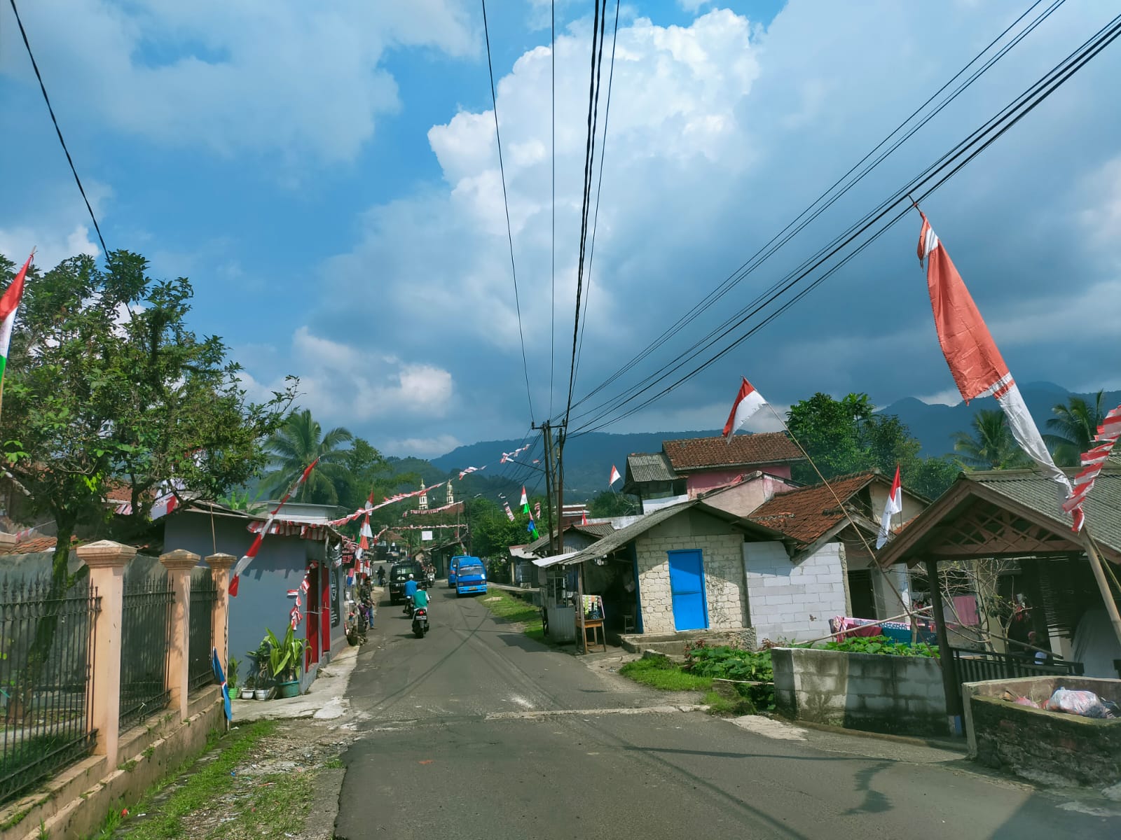Suasana Desa di Kecamatan Pamijahan Peringati Hari Kemerdek