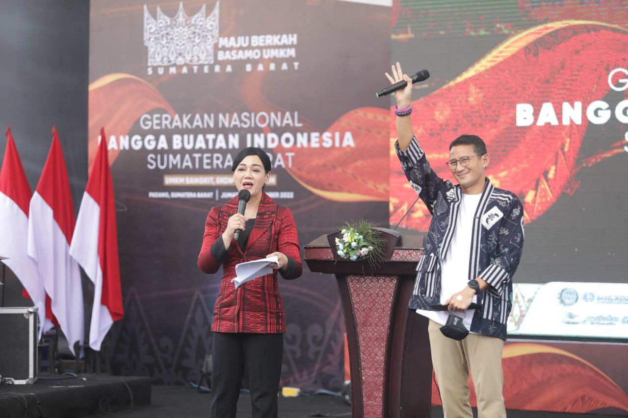 Gernas : Gerakan Nasional Bangga Buatan Indonesia - Berita Daerah