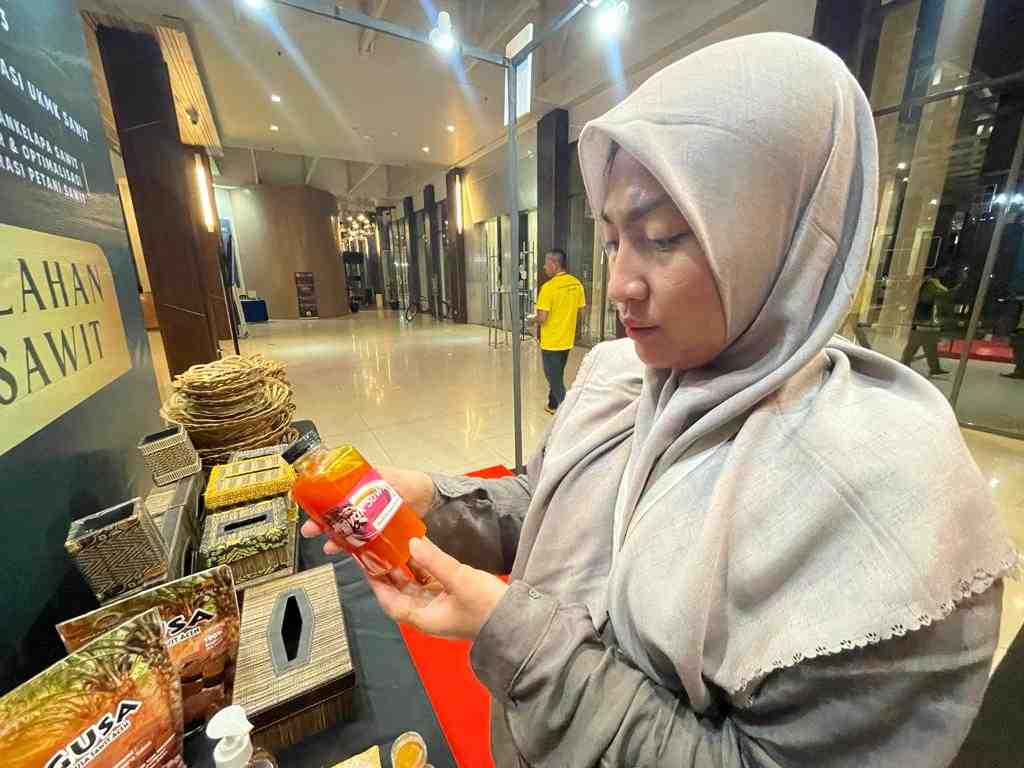 Keunggulan Dan Manfaat Minyak Makan Merah Yang Semakin Populer Di ...