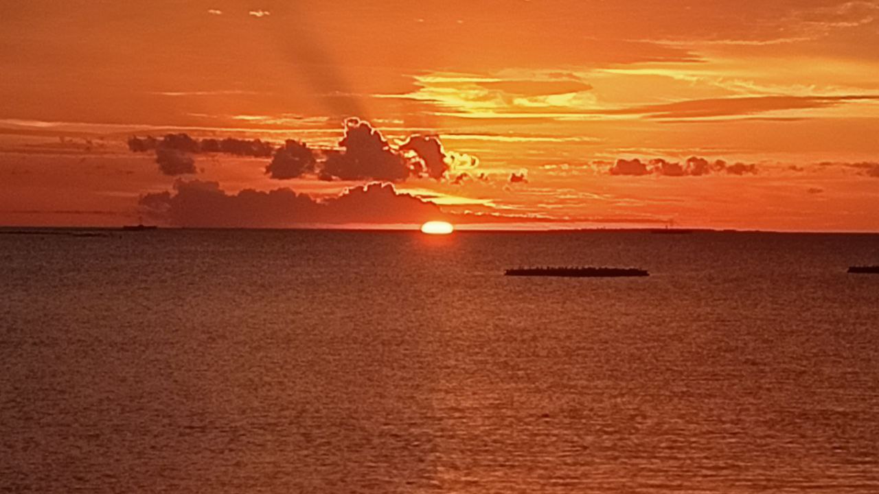 Senja di Pantai Lasiana Kupang - Berita Daerah