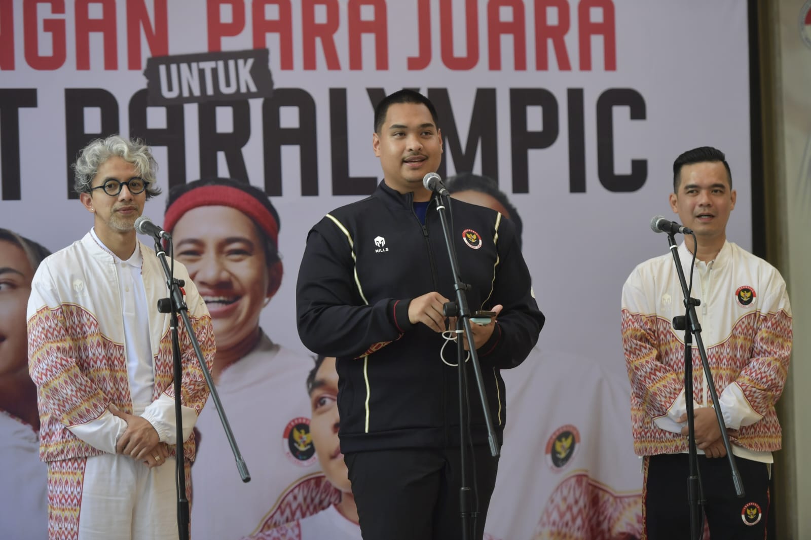 Didiet Maulana Rancang Kostum Paralimpiade 2024 dengan Sentuhan Budaya ...
