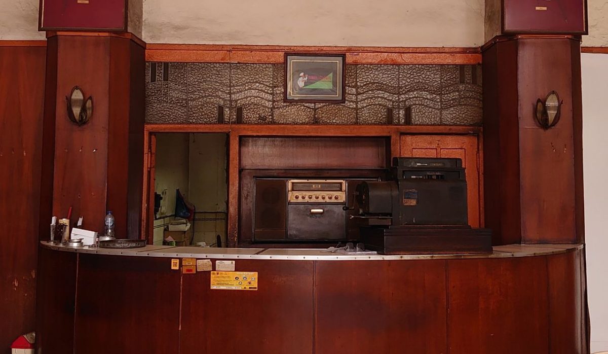 Nostalgia di Toko Roti Sumber Hidangan, Jalan Braga, Bandung - Berita ...