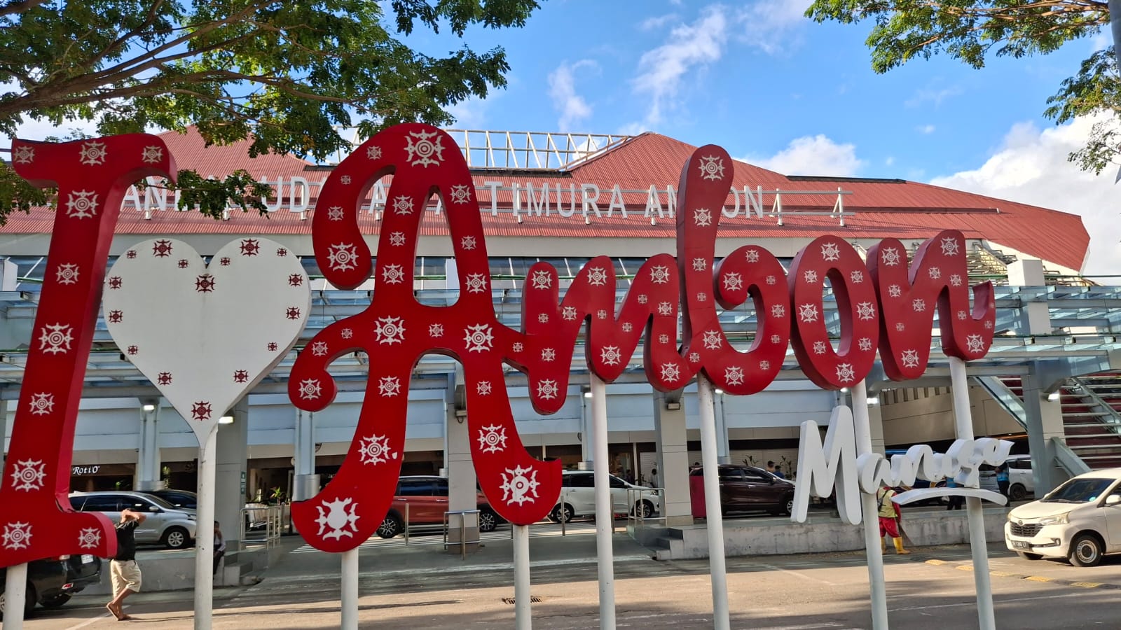 Tulisan I Love Ambon di Bandara Pattimura - Berita Daerah