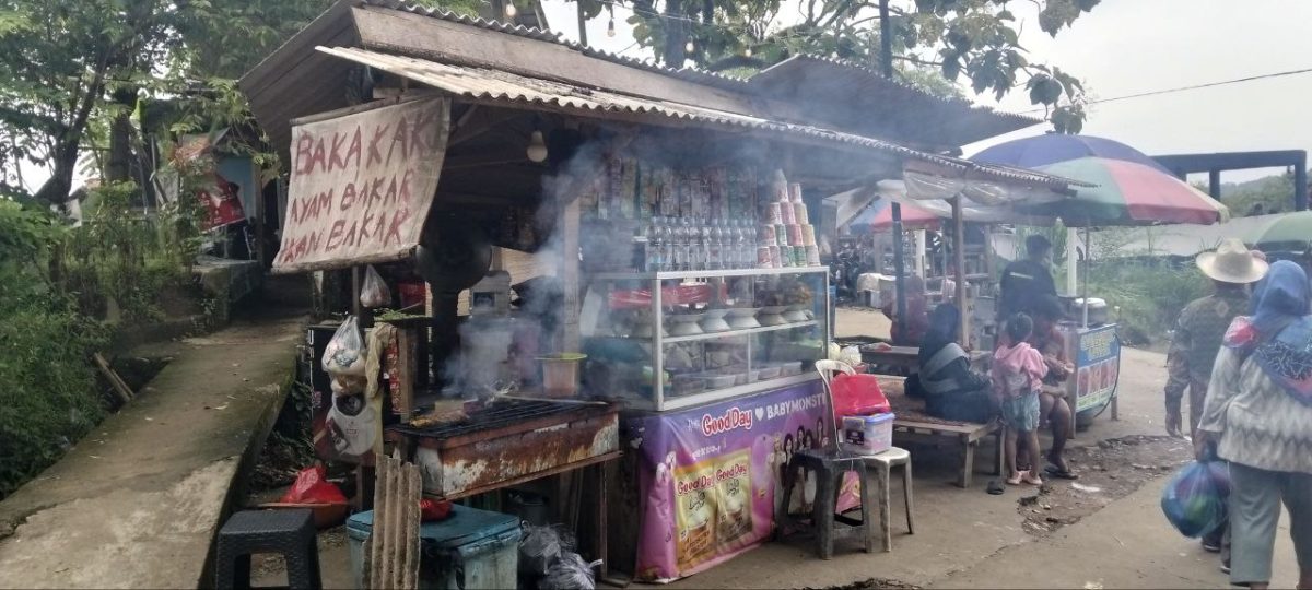 Keindahan Wisata Air Terjun Curug Niagara di Kabupaten Bogor - Berita ...