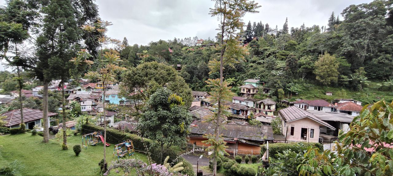 Keindahan Villa Bukit Angin di Megamendung, Kabupaten Bogor - Berita Daerah
